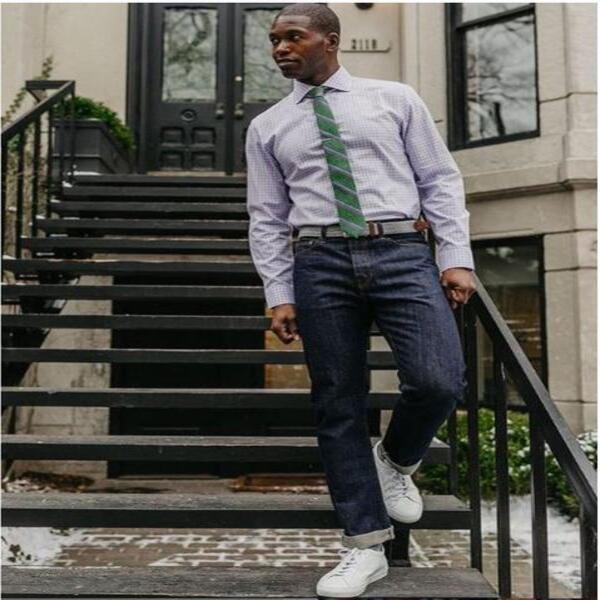 How to Wear a Tie Clip - The Ultimate Guide | Soxy