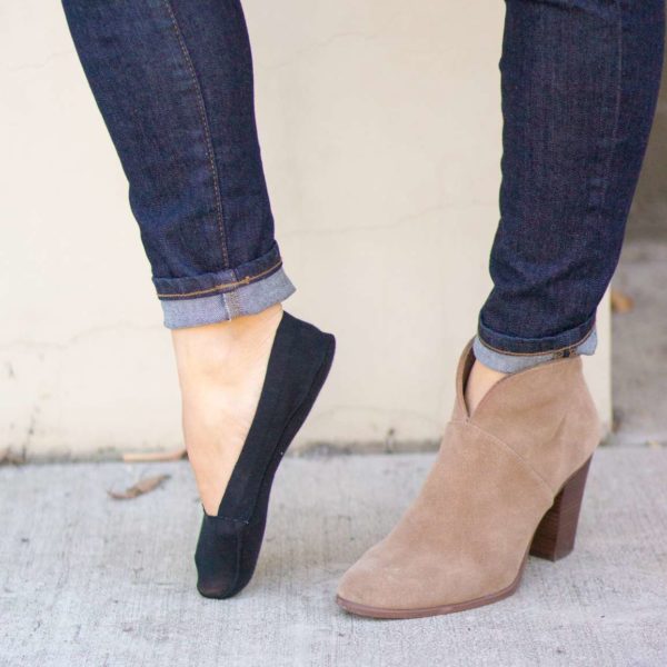 How to Wear Boot Socks - Best Style Guide for 2021