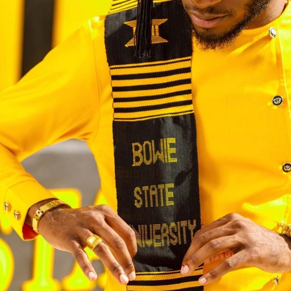 How to Wear a Graduation Cap - The Ultimate Guide | Soxy