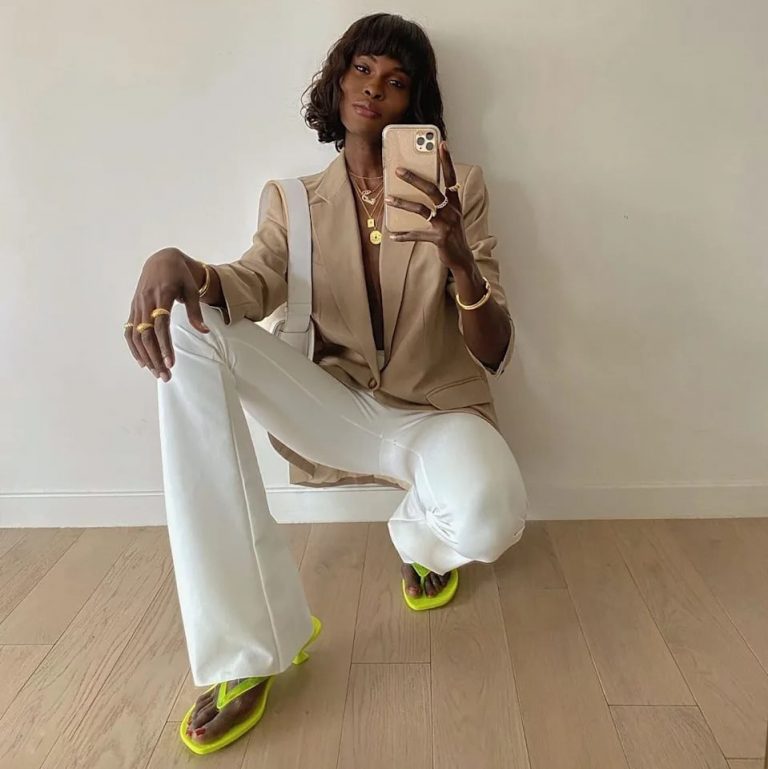 How To Wear Shoes Without Socks - Read This First