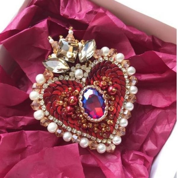 How To Wear a Brooch - Read This First