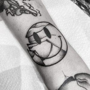 30 Best Smiley Face Tattoo Ideas - Read This First
