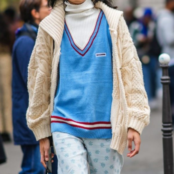 What to Wear in 50 Degree Weather - Read This First