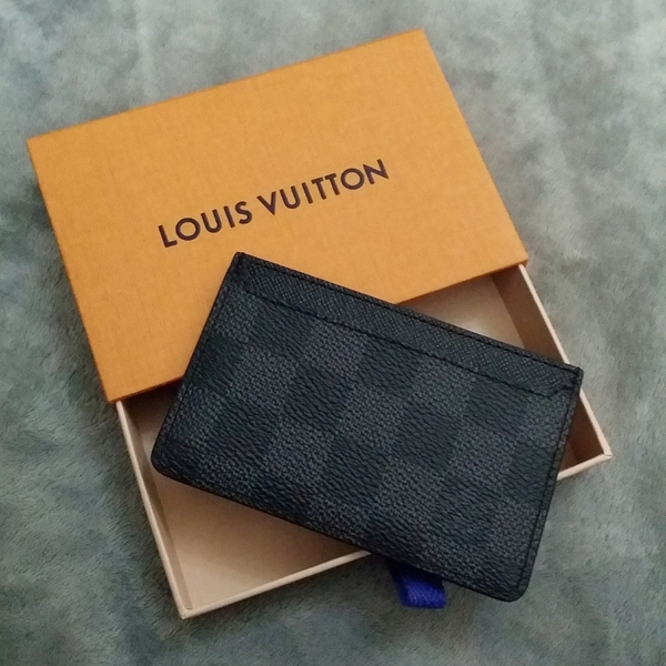 2 Best Louis Vuitton Card Holders - Read This First