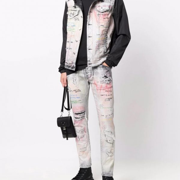 What To Wear With Grey Jeans - Read This First