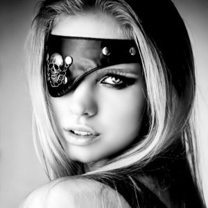 How To Wear An Eye Patch - Read This First