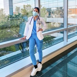What Do Doctors Wear - Read This First