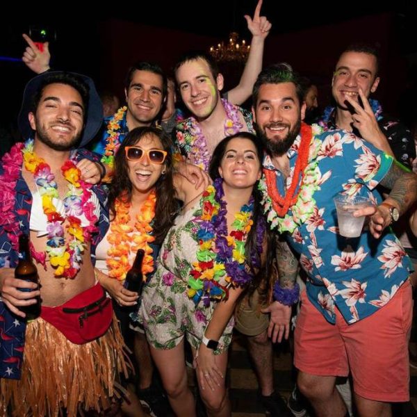 What To Wear To A Luau - Read This First