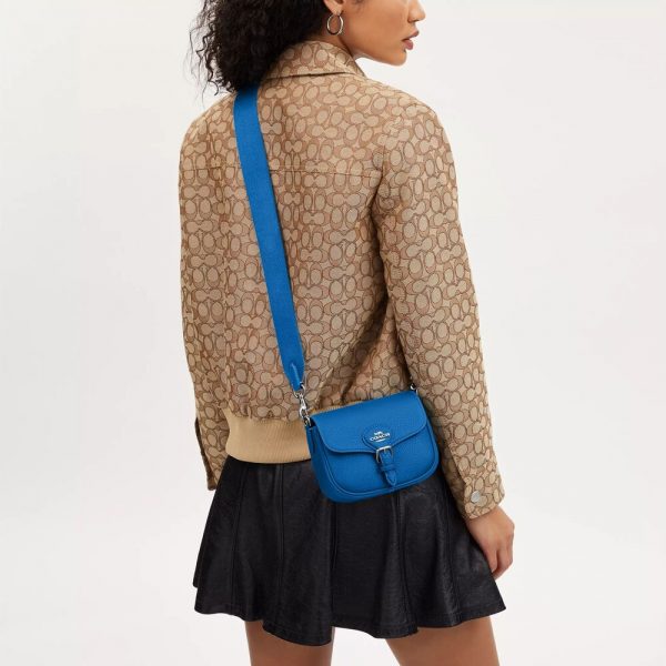 Spring into Vibrancy: Embracing Trendy Bold Bags for Spring 2024 - Read ...